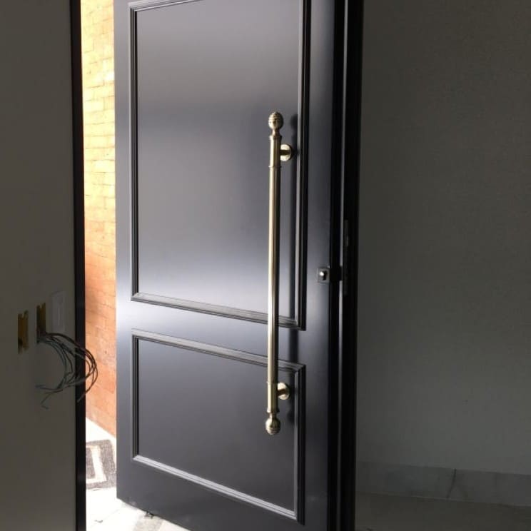 Berkelas! Ini Model Handle Pintu Rumah Mewah yang Elegan - Fortress ...